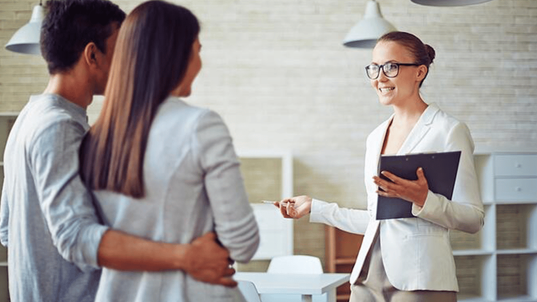 Top 12 Ways to Elevate the Landlord-Tenant Relationship